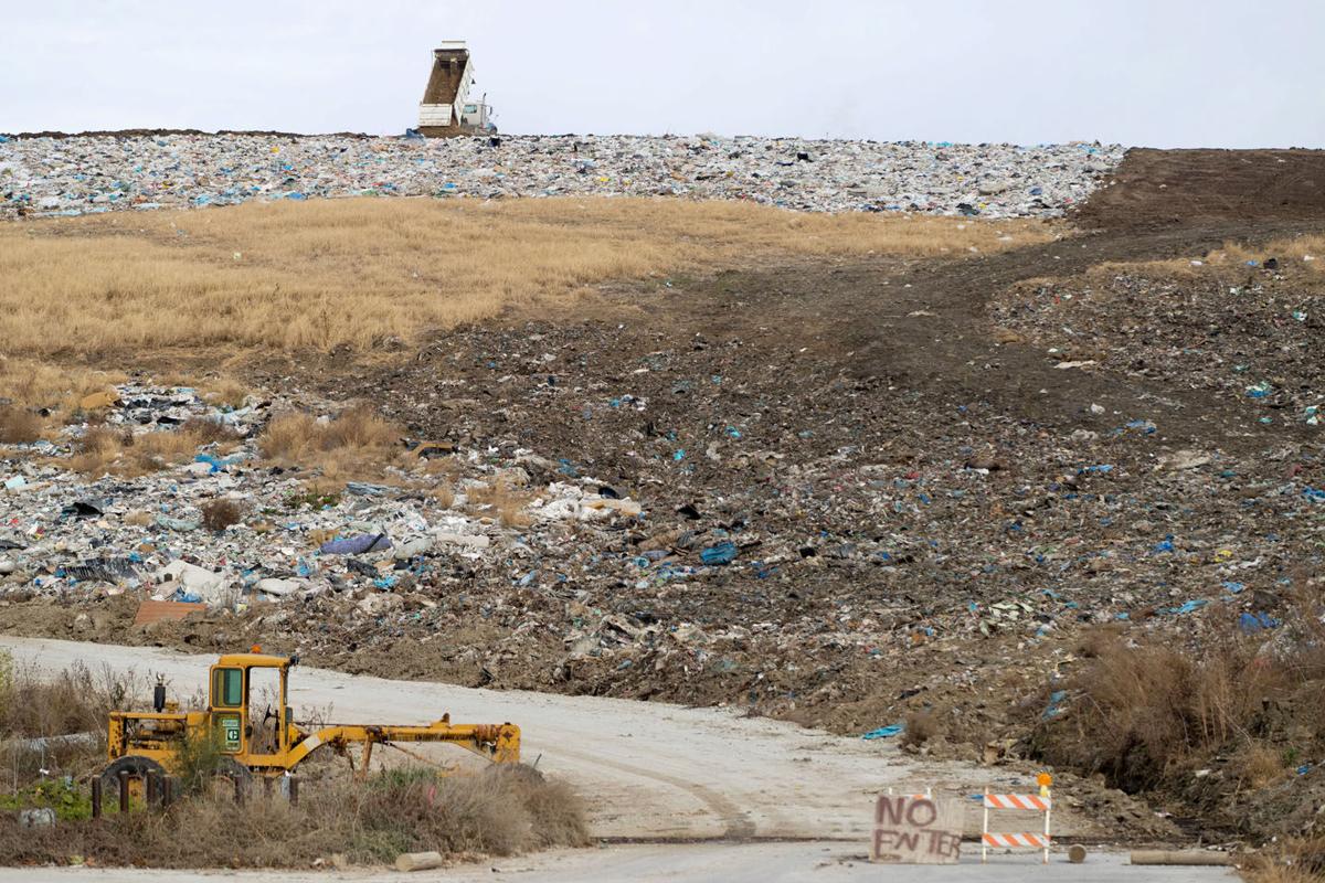 Landfill closed but still accepting trash