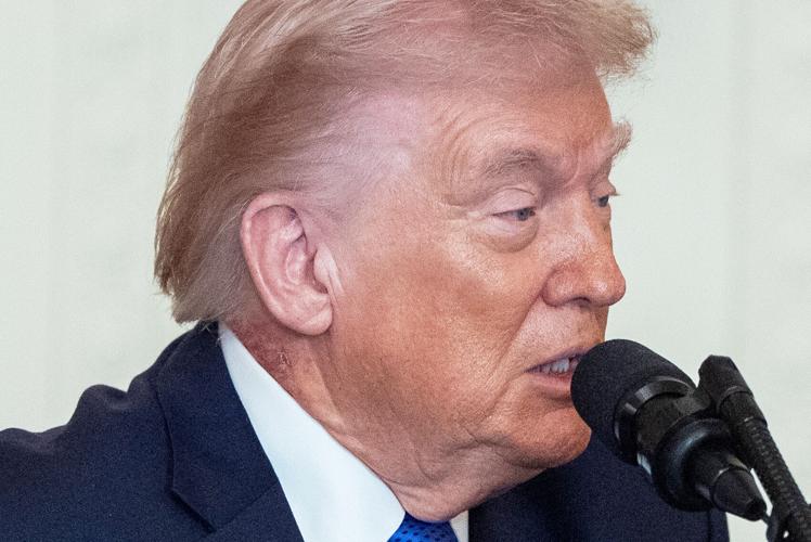 Redness on Trump's neck is from skin cream, White House says