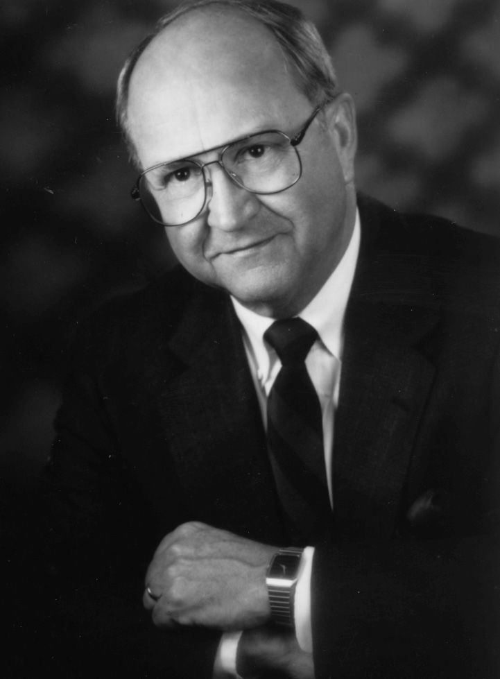 Del Weber, who played a key role in shaping UNO into the university it ...