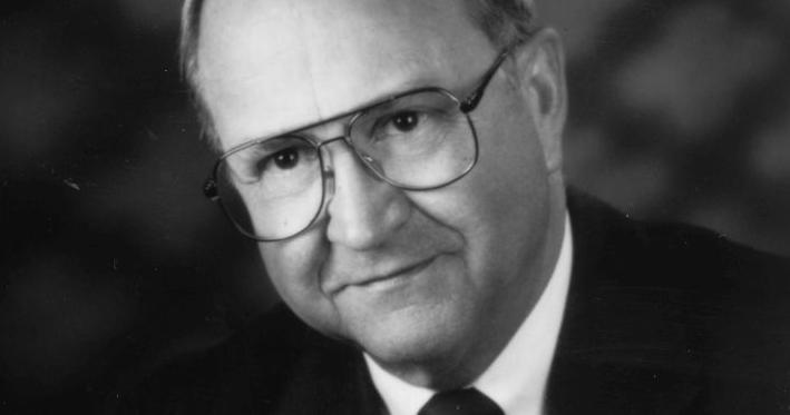 Del Weber, who played a key role in shaping UNO into the university it ...