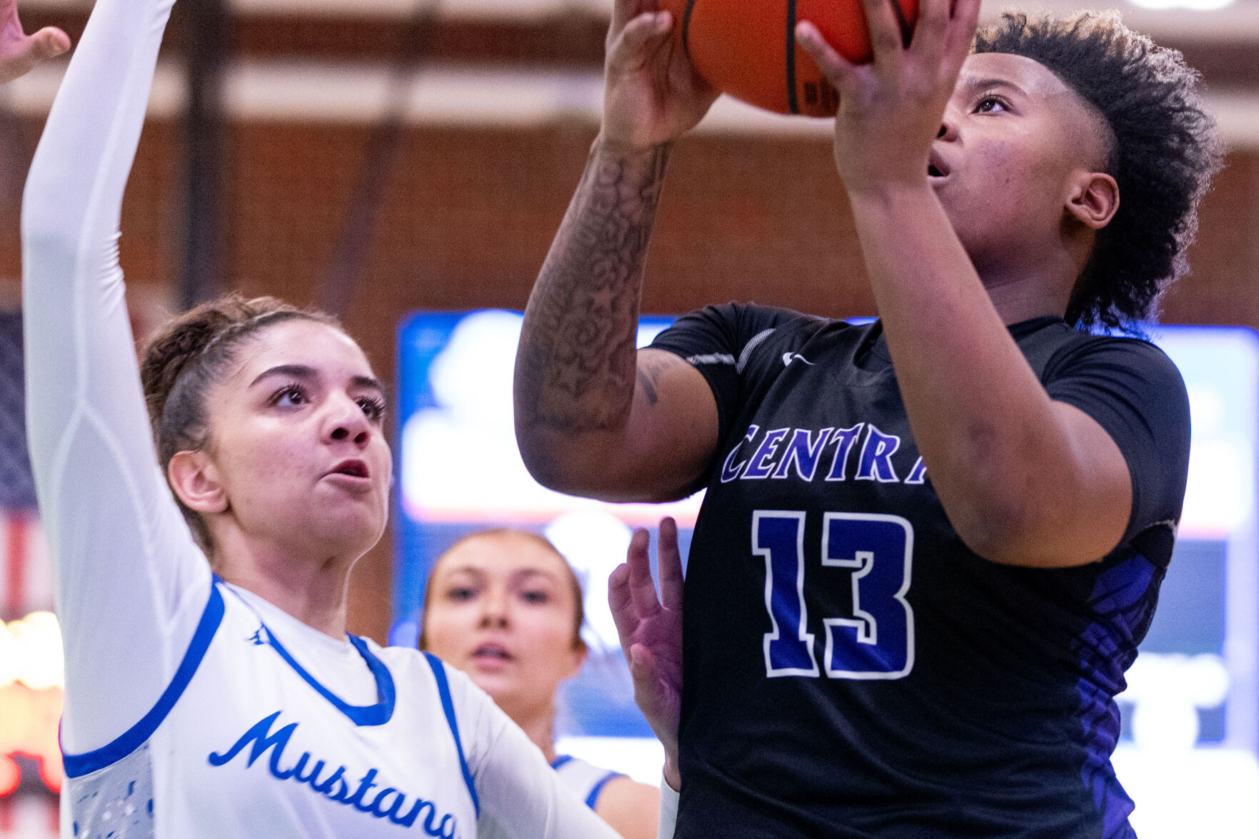 Inia Jones' 18 points leads Omaha Central girls over Millard North for ...