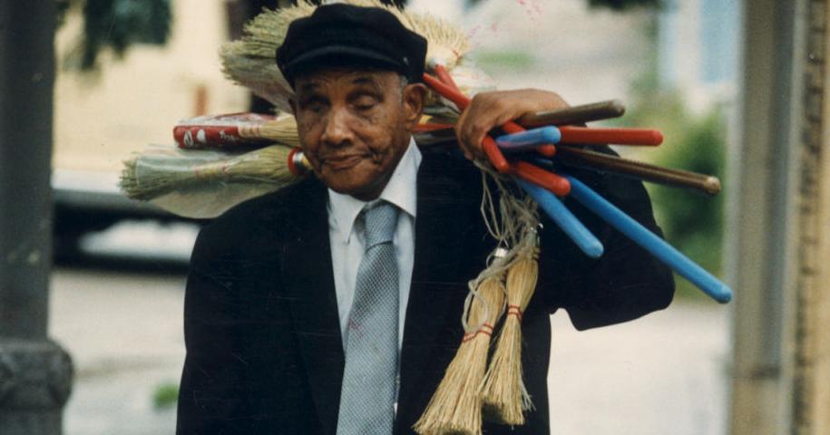 Honoring the Broom Man: Sculptor aims to create life-size bronze to Rev ...