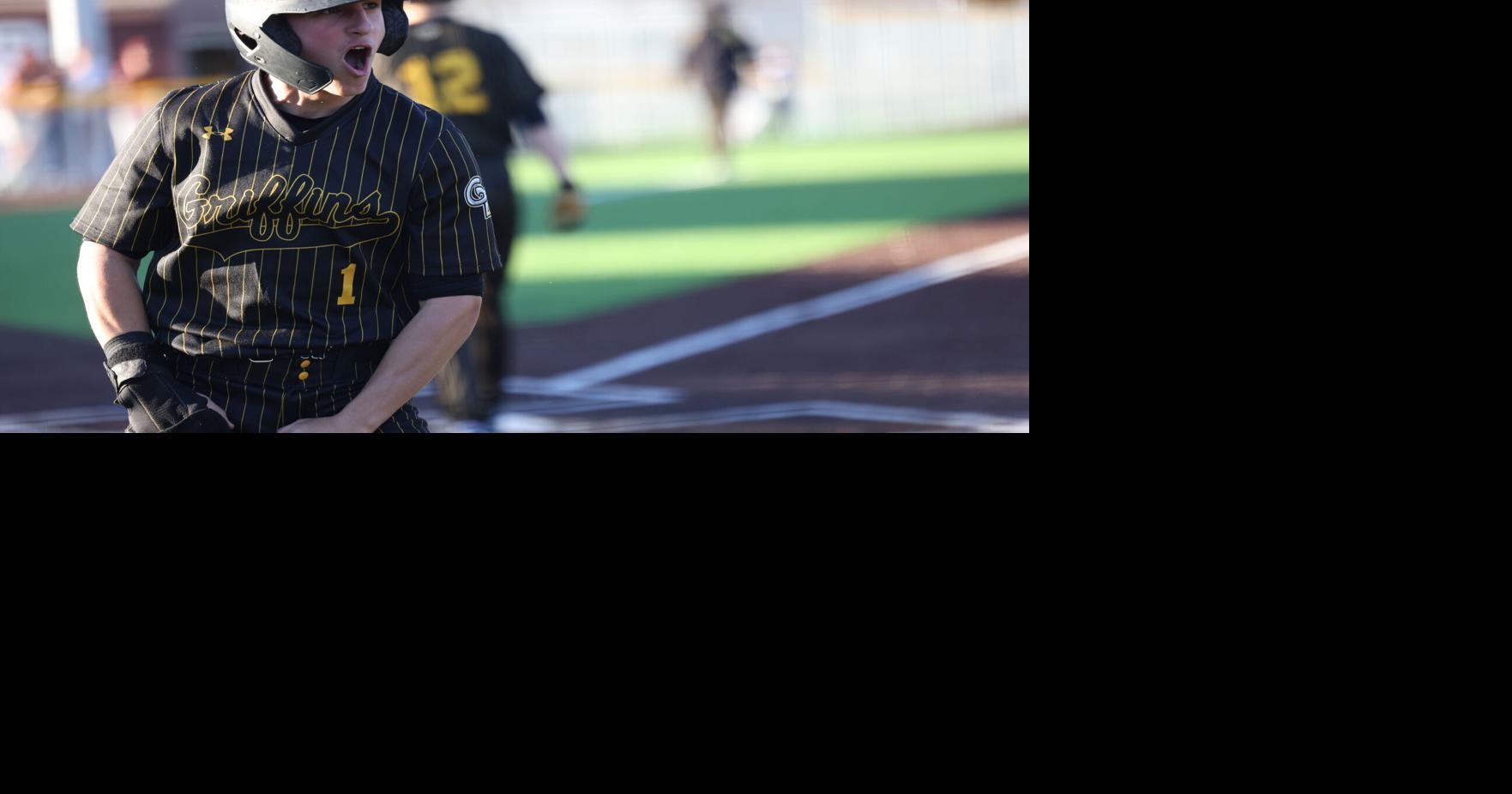 Perfect 10 for Gretna East: Griffins start program history 10-0