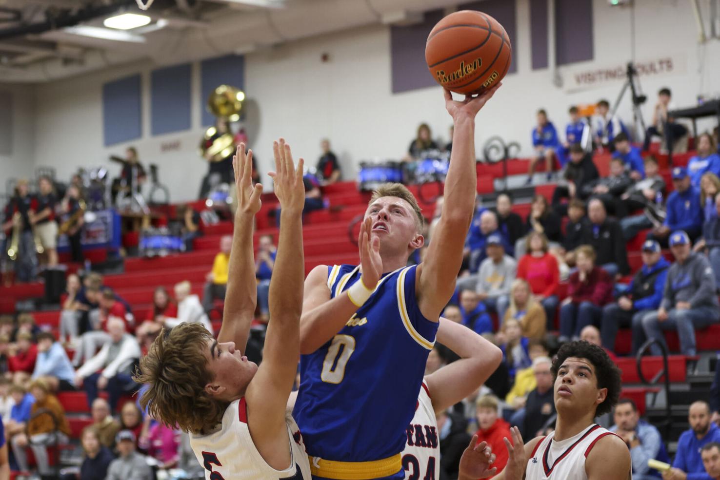 Norris boys basketball defeats Wahoo on free throws in final 19 seconds