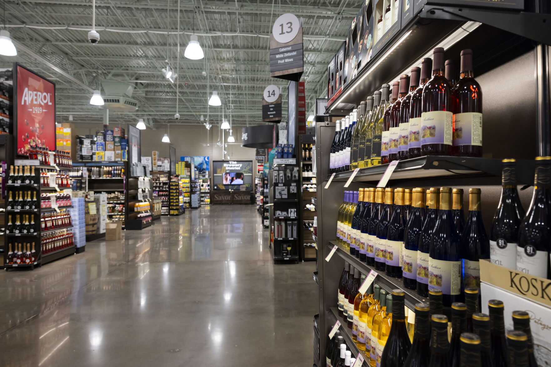 National chain Total Wine opens store in Omaha