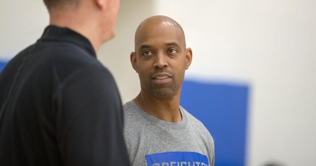 Creighton assistant Terrence Rencher plans to leave for Oklahoma State