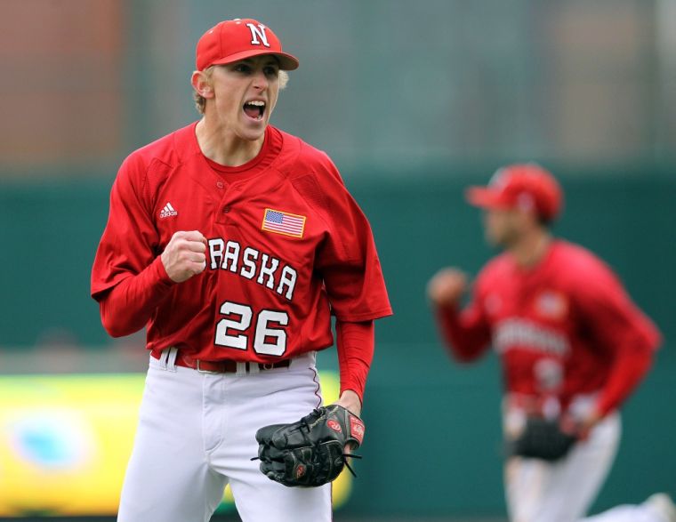 Huskers pitch no-hitter to kick off doubleheader sweep of Razorbacks