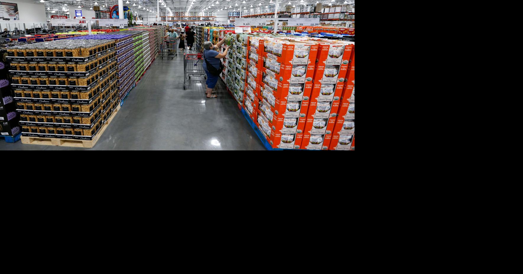 Costco raises minimum wage to $17 an hour