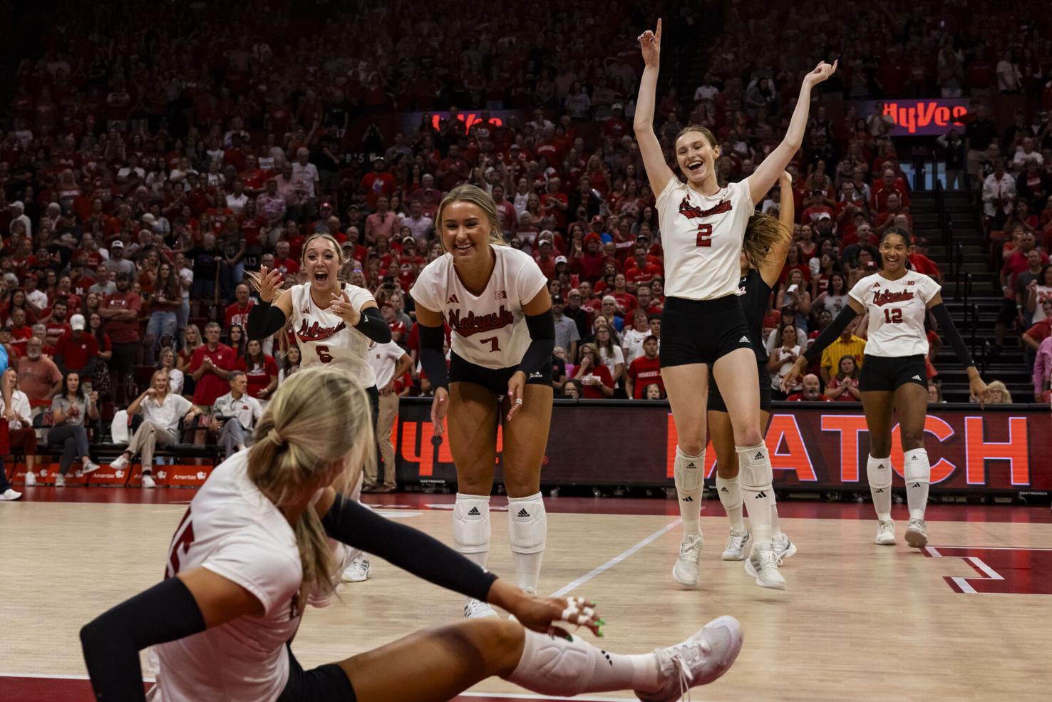 Jordan Larson resigns from Nebraska volleyball staff