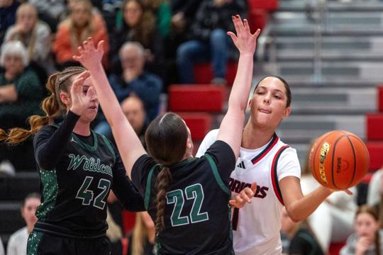 Omaha metro basketball tournaments fast, furious over 5 days