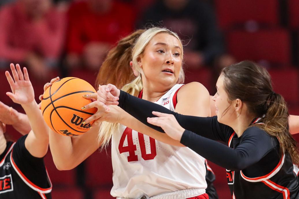 Alexis Markowski, Britt Prince lead Nebraska women's basketball to ...