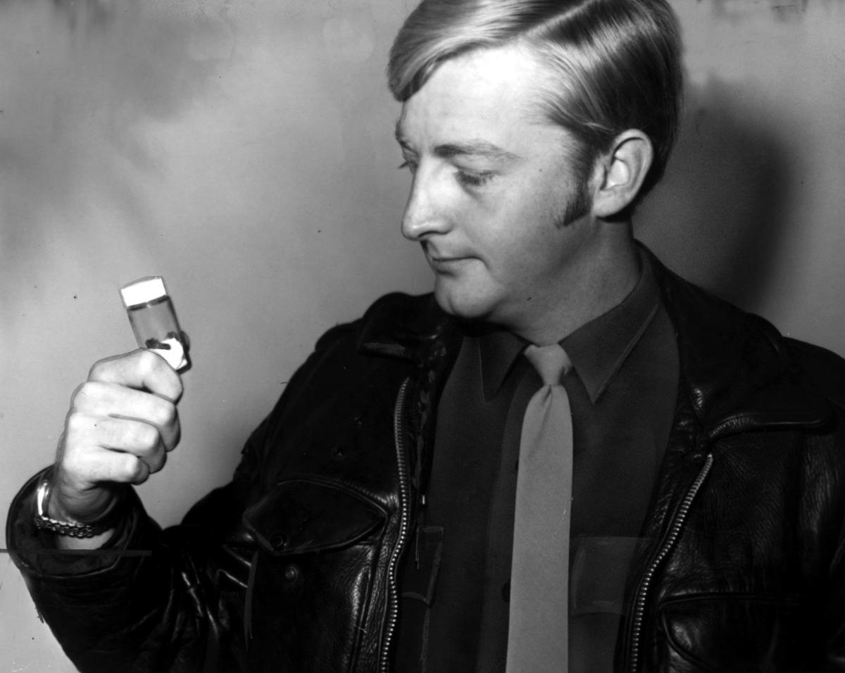 Timeline: The bomb slaying of Omaha Police Officer Larry Minard