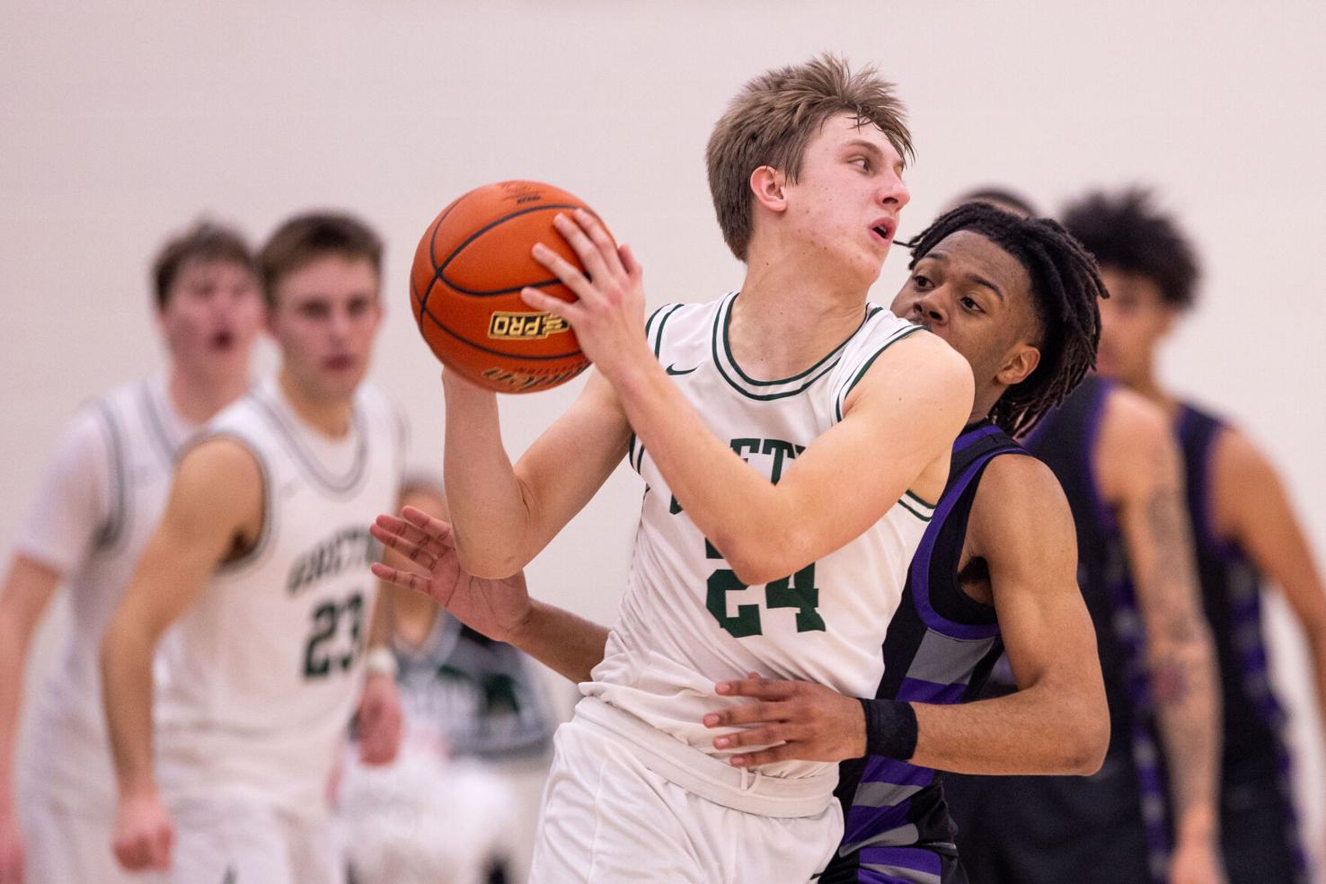 Photos: Gretna boy's basketball hosts Omaha Central