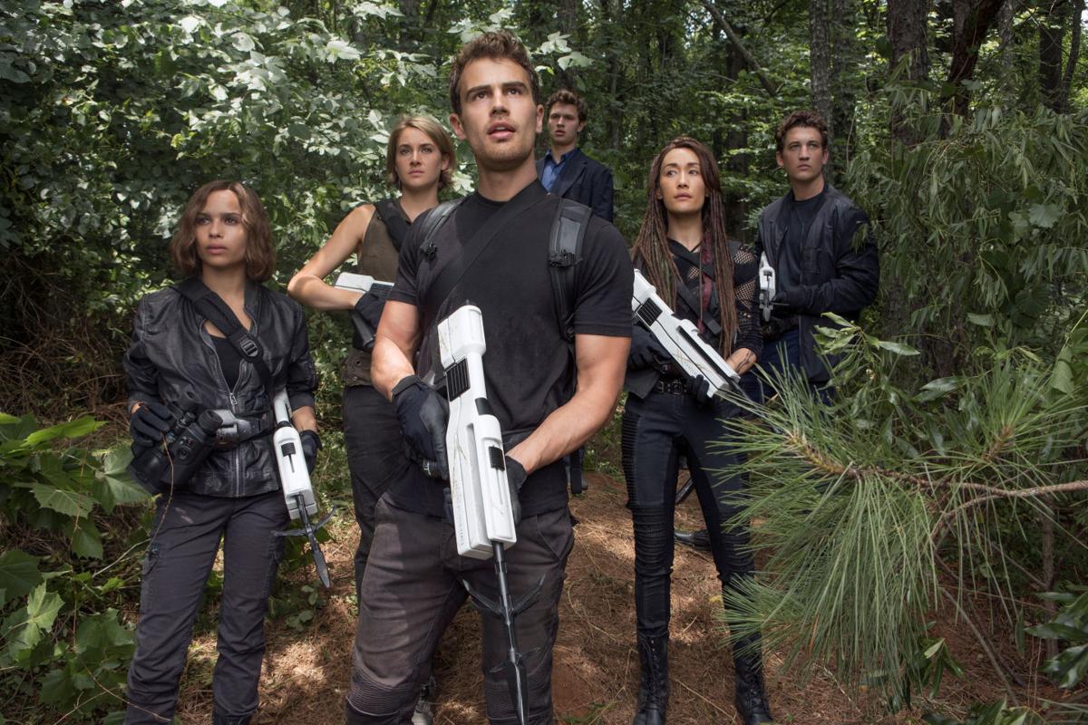 Review: ‘Allegiant’ shows YA genre has become formulaic as great cast ...