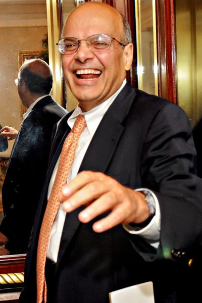 Ajit Jain’s role at Berkshire expands: New CEO at reinsurer Gen Re will ...