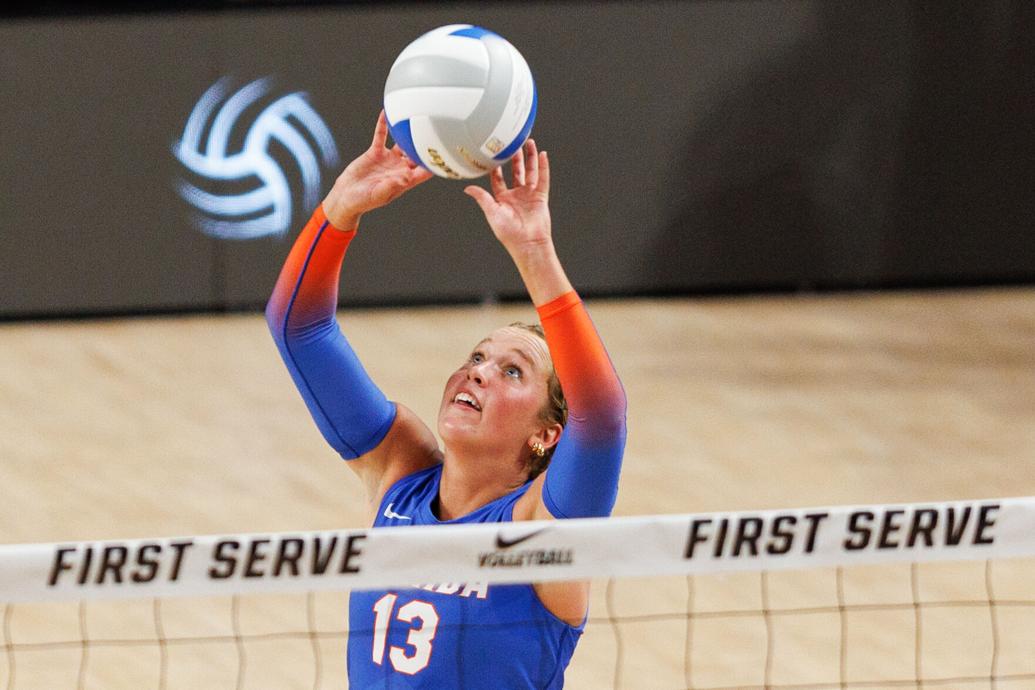 Photos: No. 6 Stanford volleyball vs. No. 16 Florida in the AVCA First ...