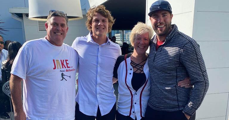 'A dream trip': Ex-Westside coach Bob Greco sees former Warriors on MLB ...