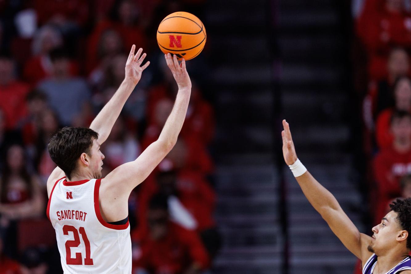 Danny Nee, former Huskers gush on Nebraska's 'unbelievable' year