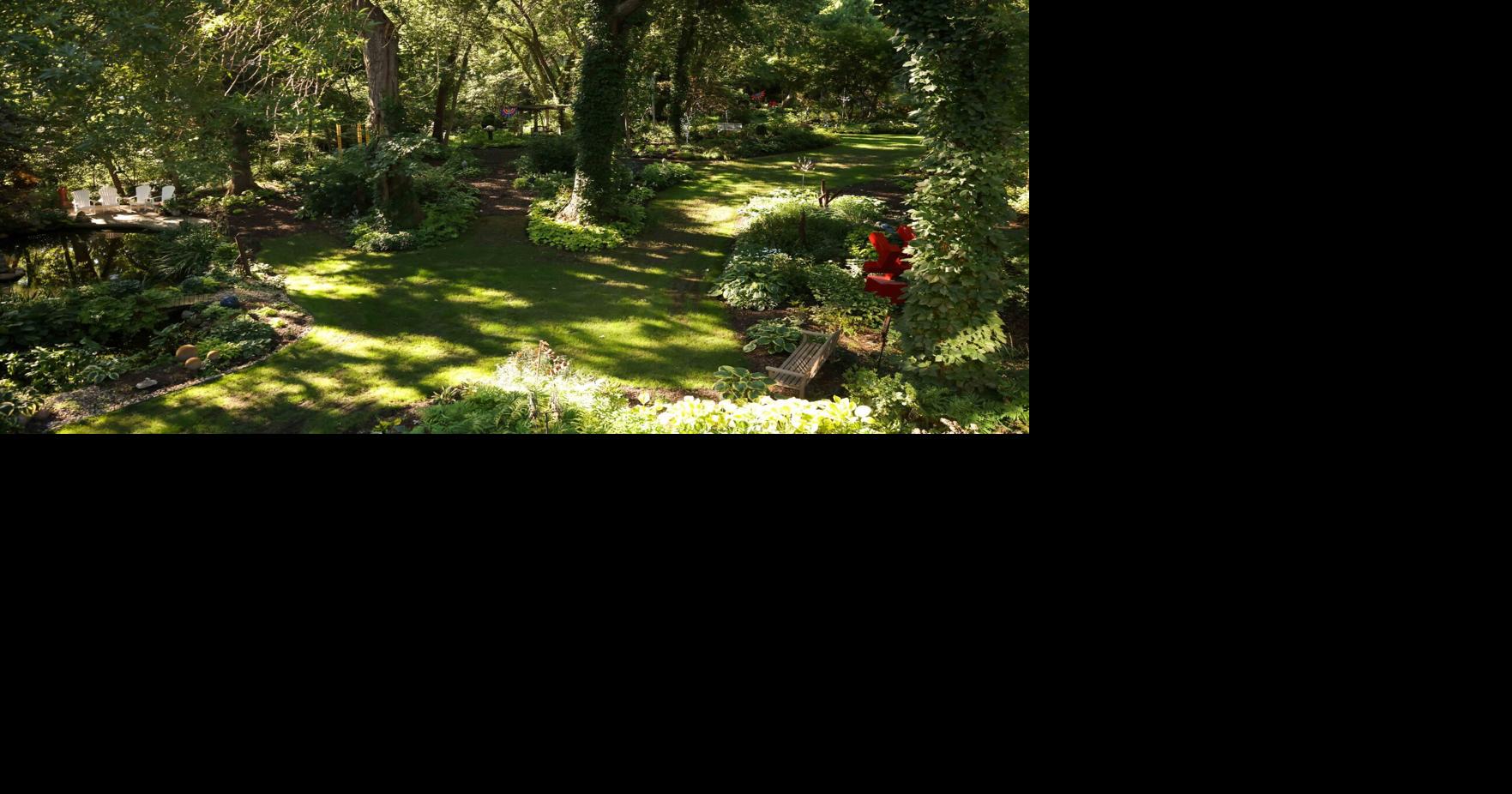 Photos: Take a look in this garden that spans 3 football fields in ...
