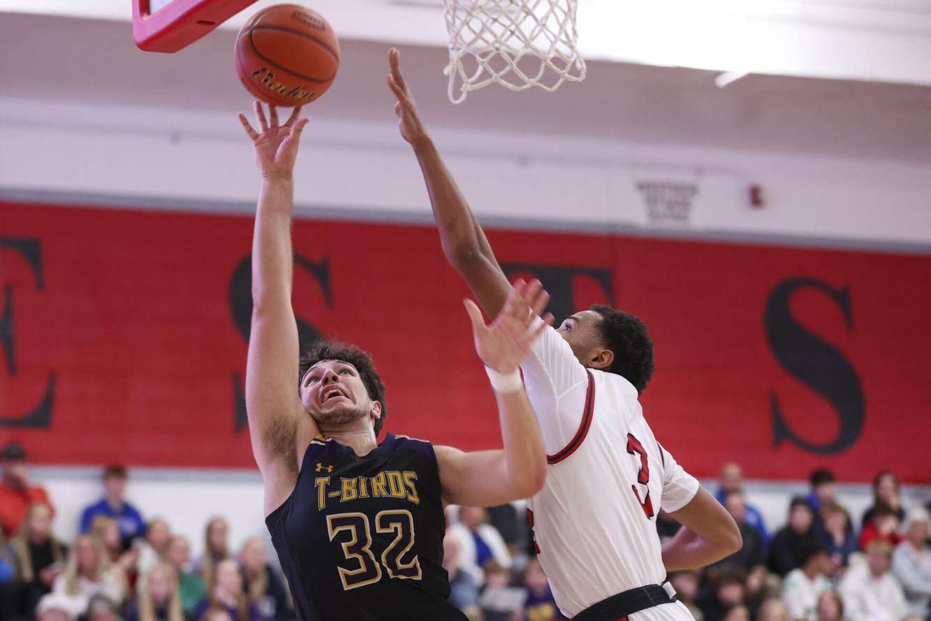 Bellevue West boys basketball defeats Omaha Westside