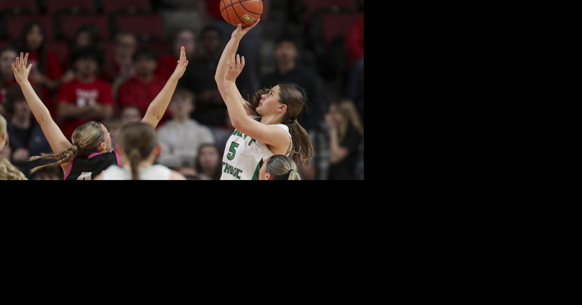 Class B: Molly Ladwig scores 20 in first half in Omaha Skutt's 1st ...