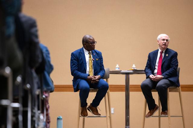UNMC holds campus forum to discuss plan for Nebraska Medicine