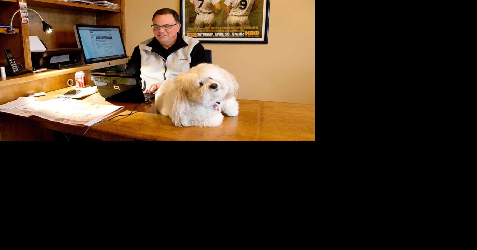 Shatel: An ode to Lee Barfknecht, whose 39-year career at The World ...