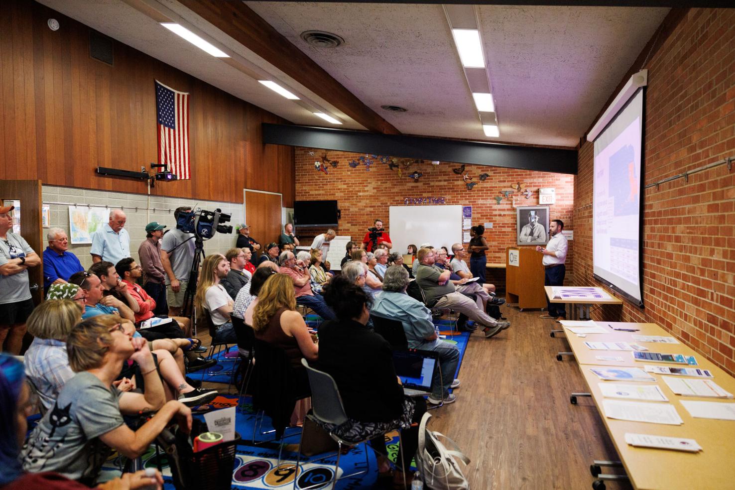 Omaha town hall looks at steps to grow passenger rail in Nebraska