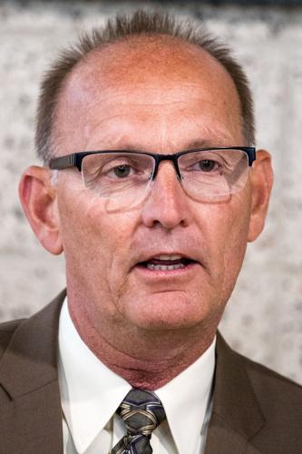 Top Nebraska, Iowa ag officials get warm reception at hearing for USDA jobs