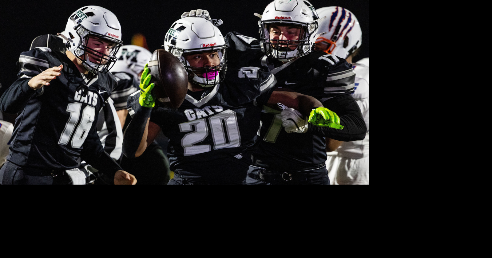Millard West football defeats Omaha Westview