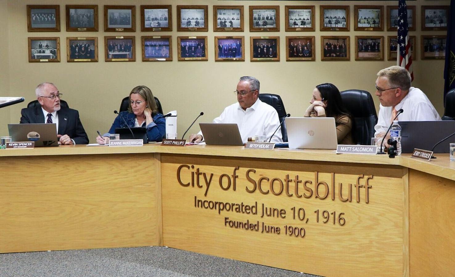 Scottsbluff City Council discusses zoning changes, annexations