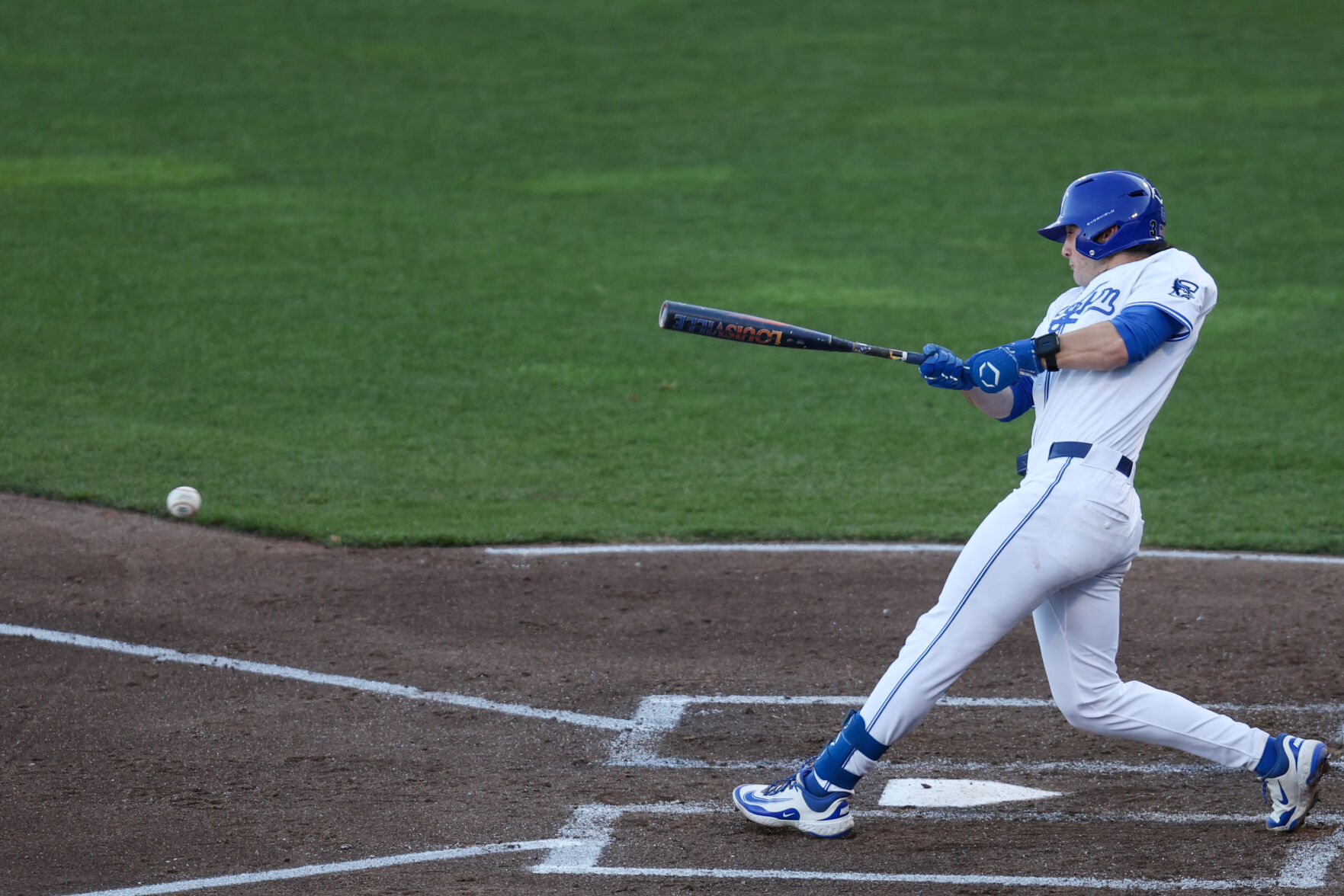 Nebraska baseball defeats Creighton for first time since 2023