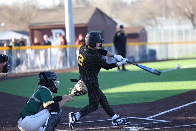 Perfect 10 for Gretna East: Griffins start program history 10-0