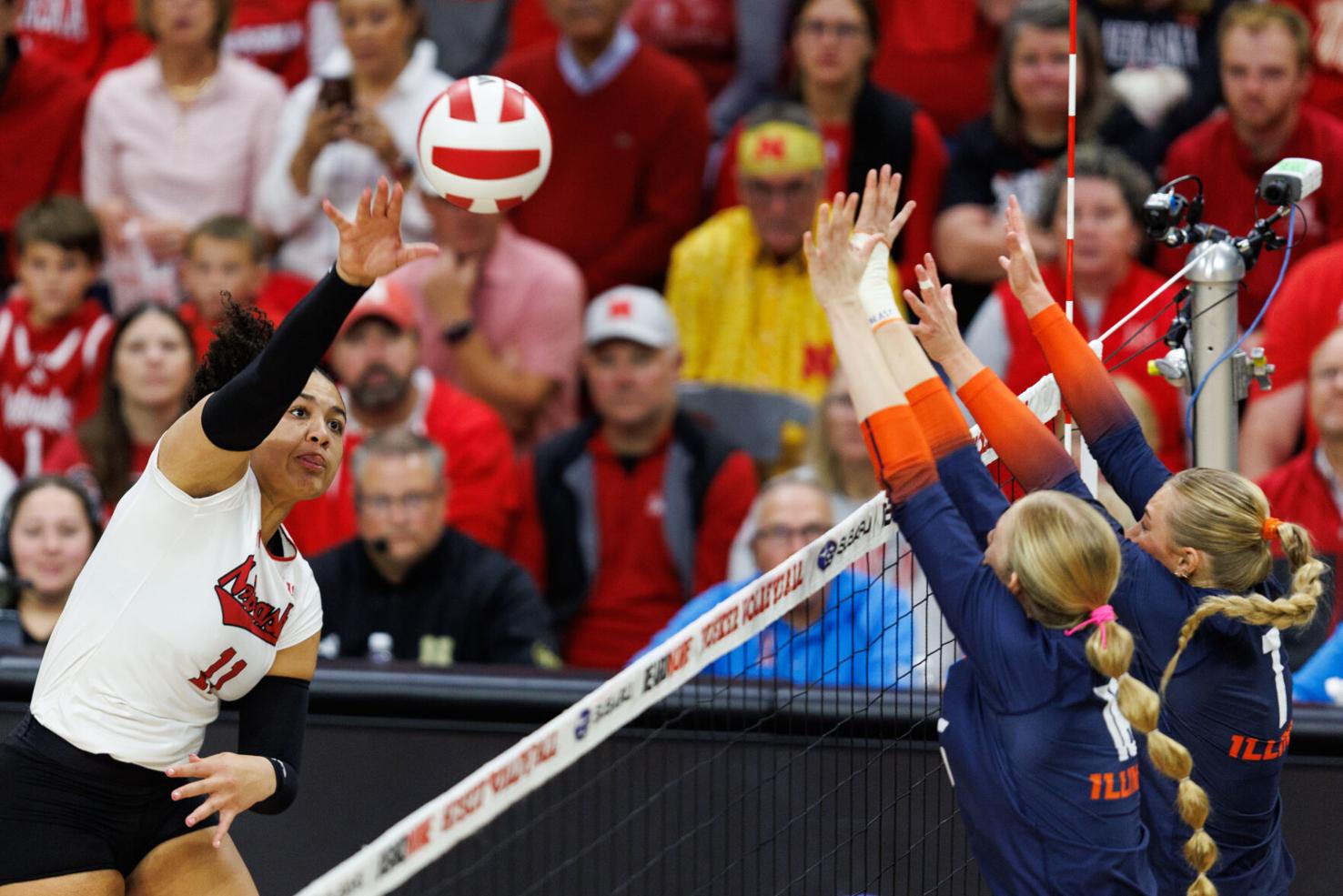 Nebraska volleyball drops first set in two months in win over UCLA