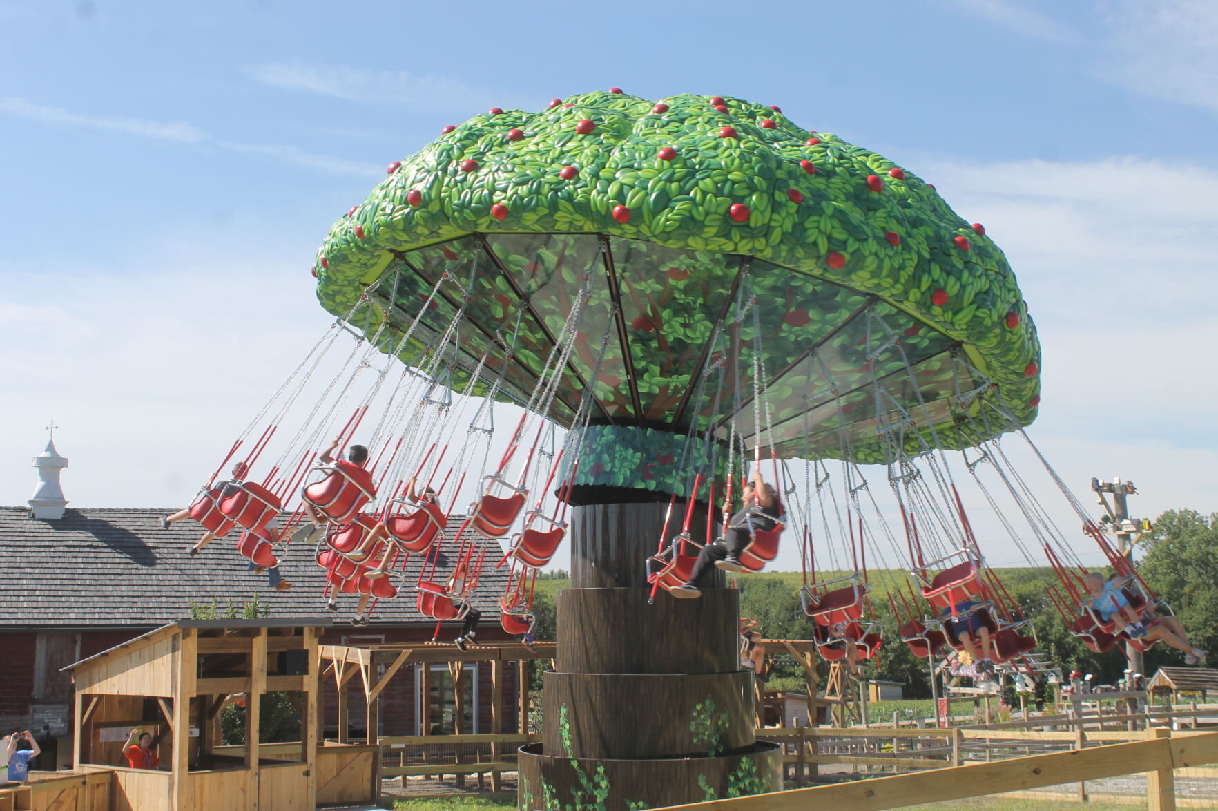 Vala's Pumpkin Patch opens with 2 new rides and many foods