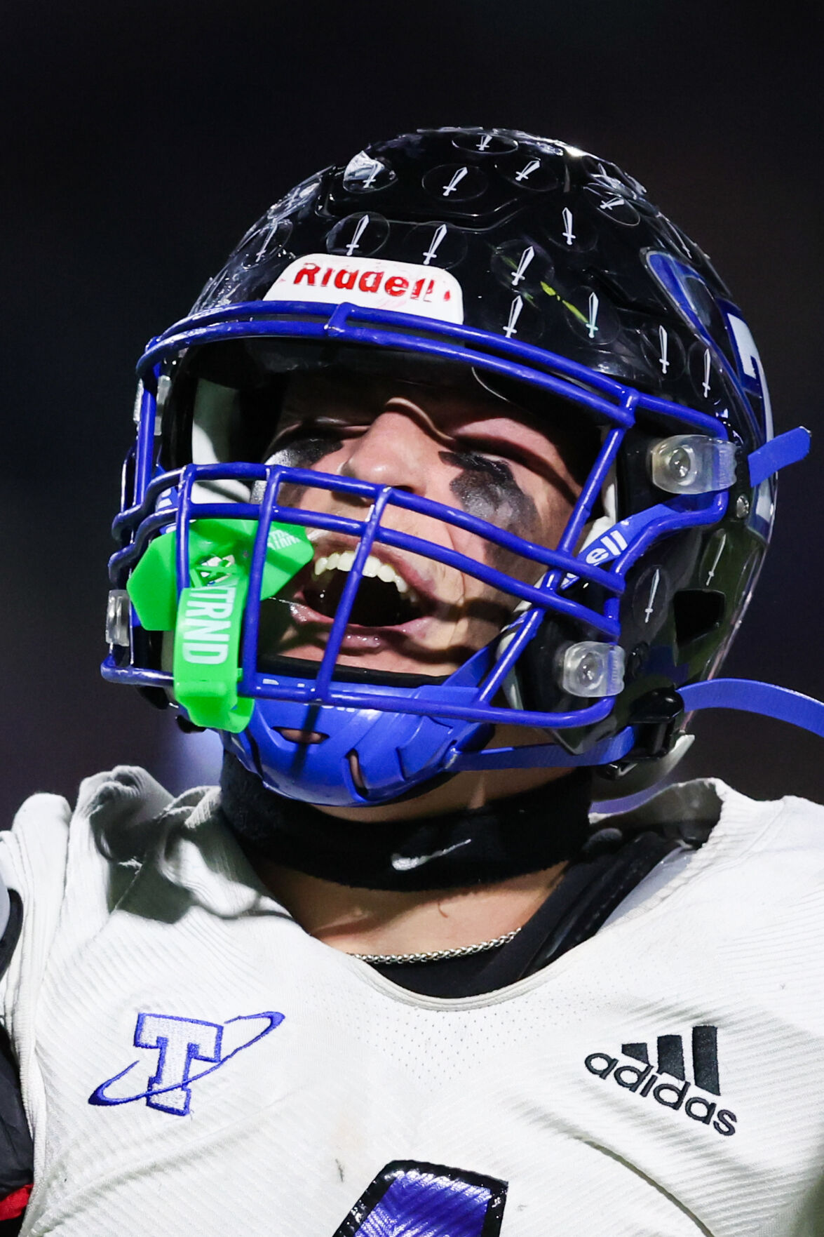 Papillion-La Vista South defeats Omaha Creighton Prep to advance to ...