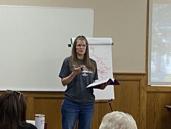 Beatrice workshop offers training in fighting poverty