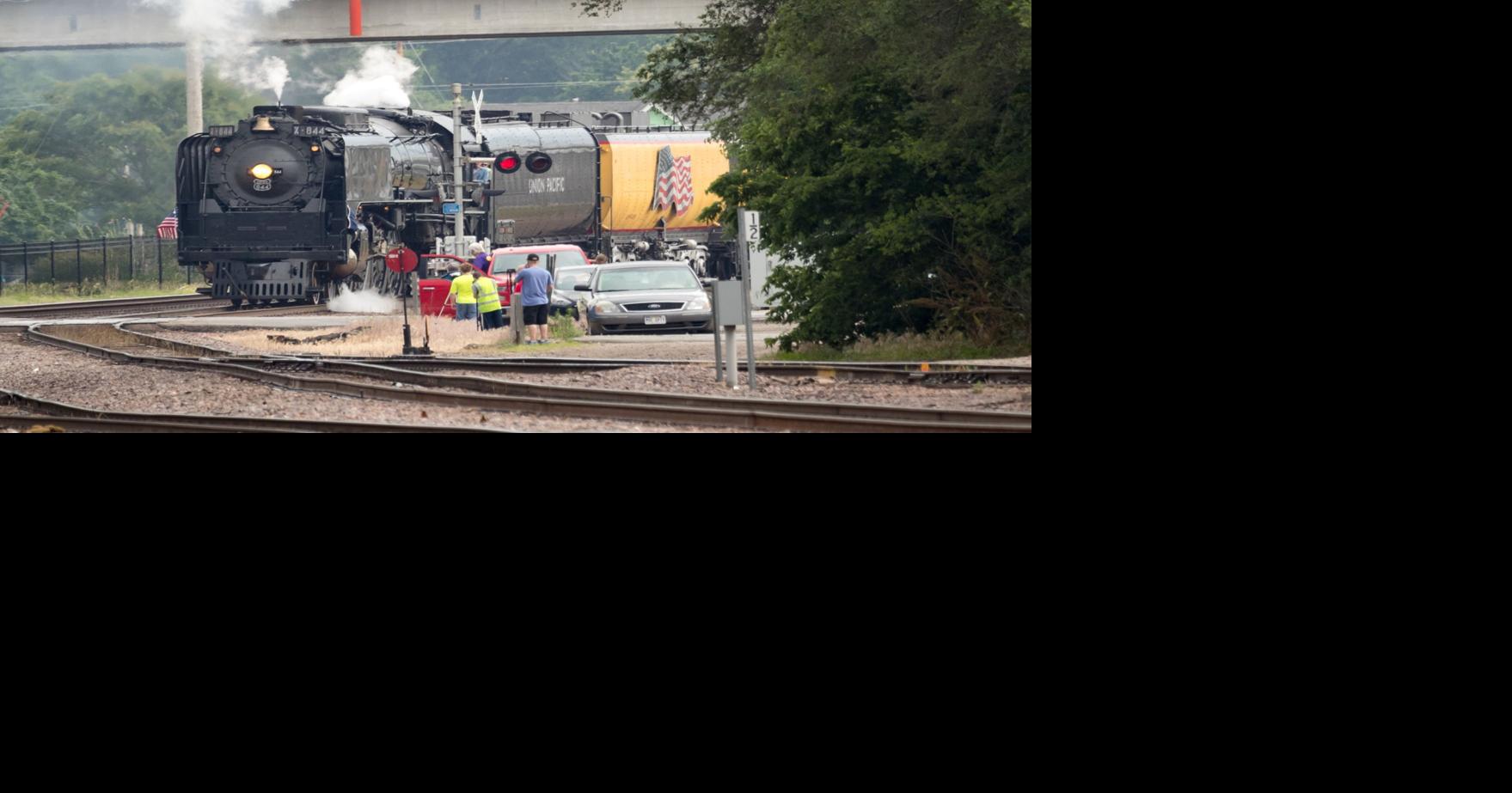 Union Pacific's 'Living Legend' No. 844 locomotive rolls into area ...
