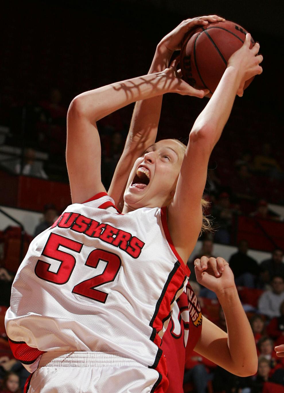 An attention-getter on and off the court, Jaz Shelley helps lead ...