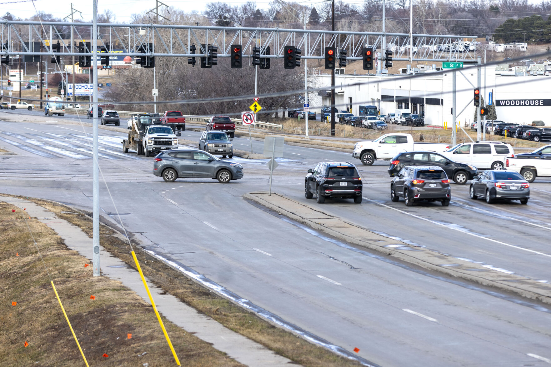 Omaha's Dodge Street lane closure near UNMC extended to August 2025