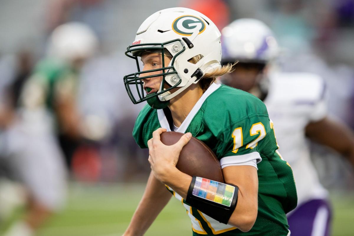Zane Flores and Gage Stenger captain the All-Metro Conference football team