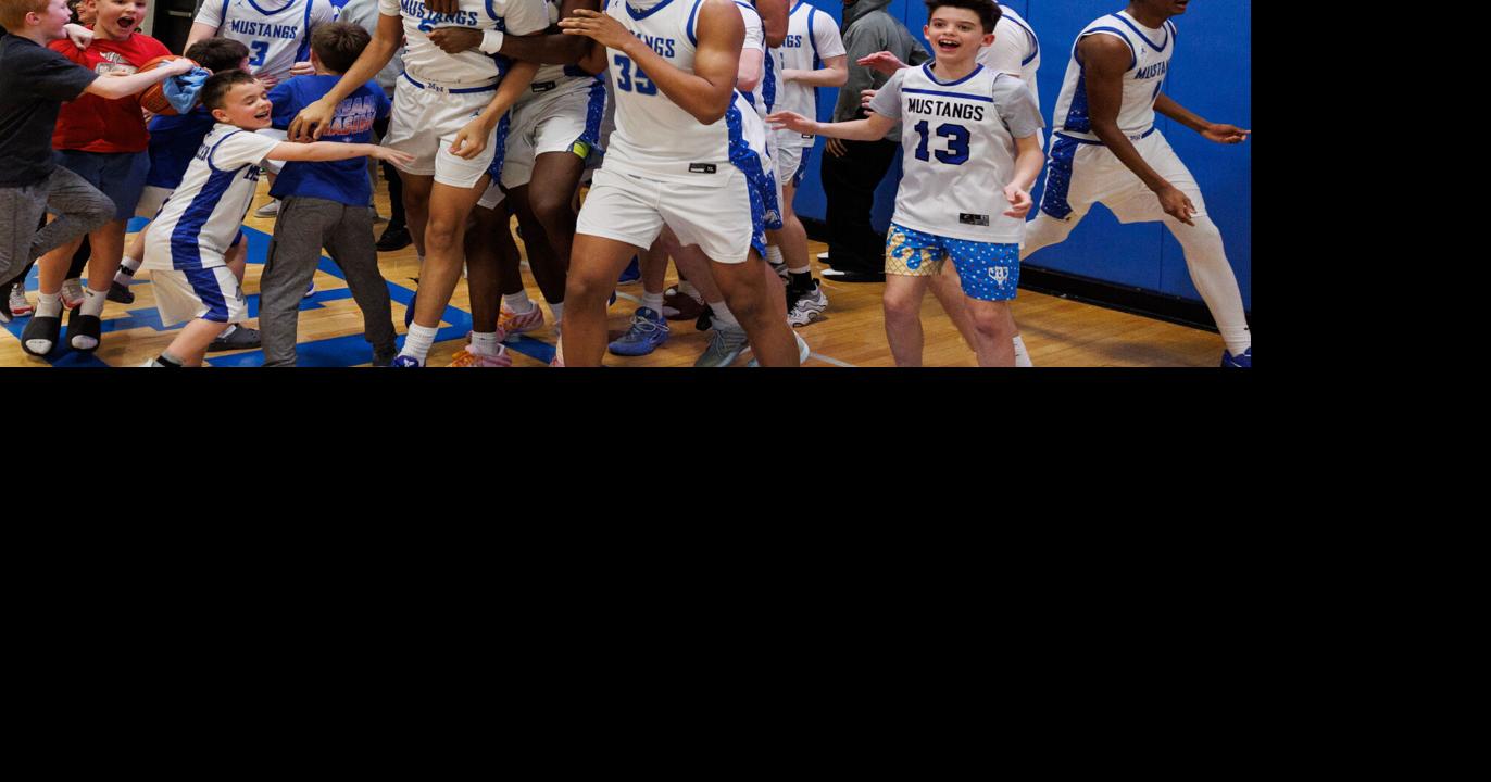 Millard North takes Lincoln Southeast ball, gets district win