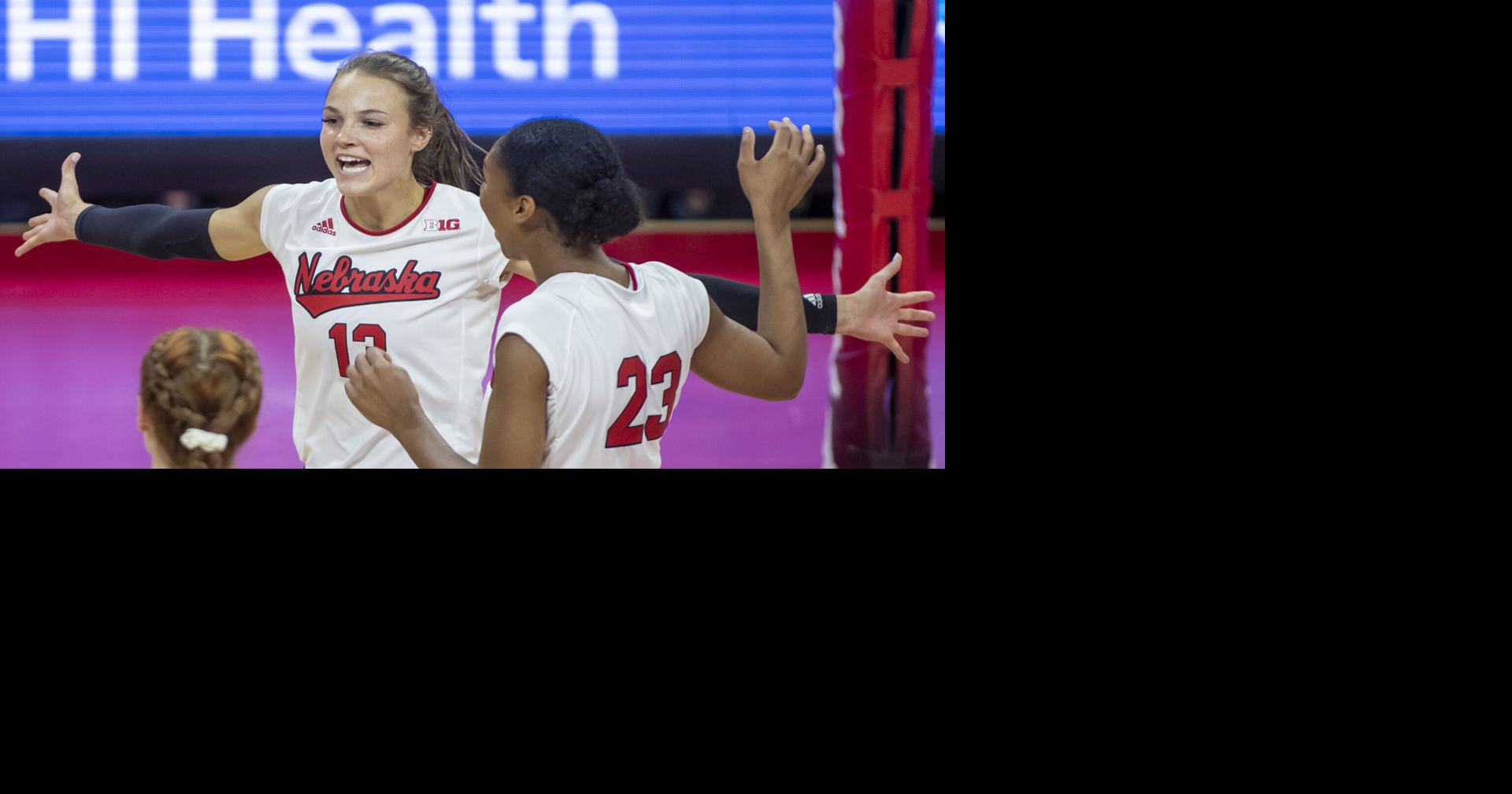 Whitney Lauenstein emerges as new X factor for Nebraska volleyball