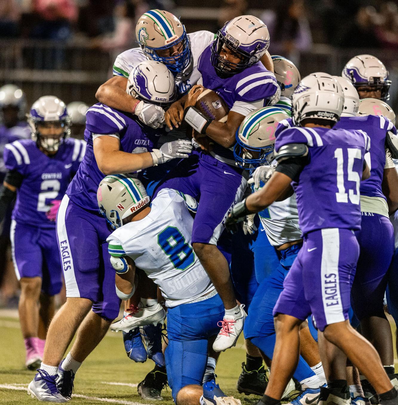 Omaha Westview football's first senior class aims to cap off years of ...