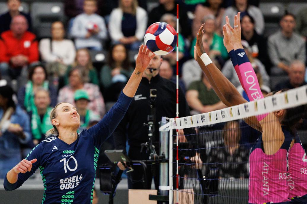 Jordan Larson, Lexi Rodriguez return to LOVB Nebraska for 2026; 3 ...