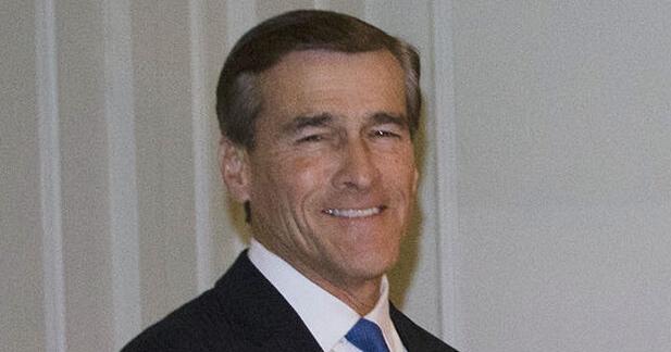 WOWT anchor John Knicely to retire