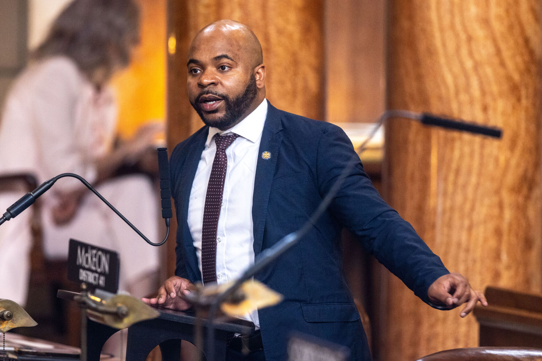 Omaha senator's bill to stem youth incarceration advances