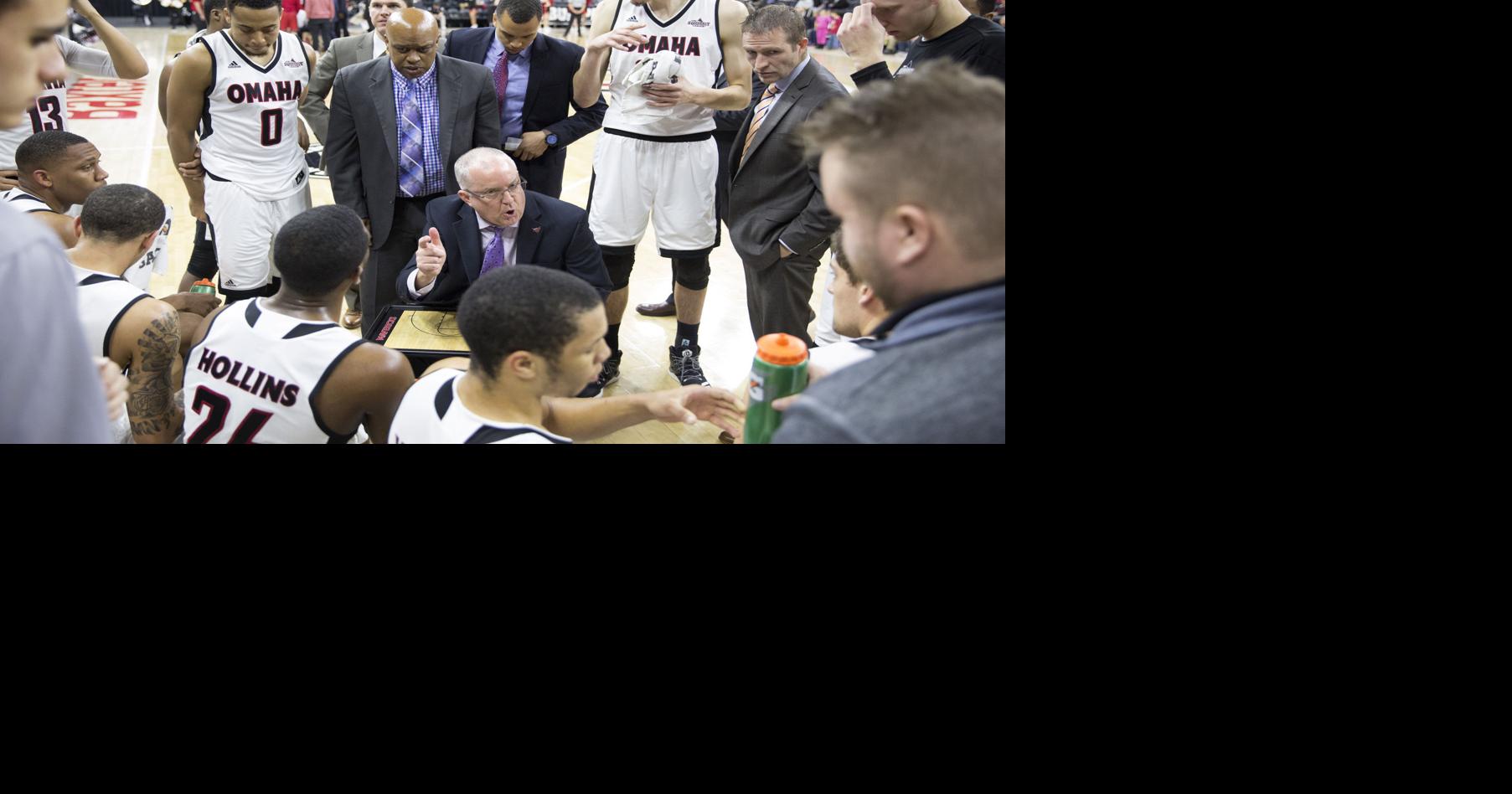 UNO prepared for long road trip to open season; coach Derrin Hansen ...