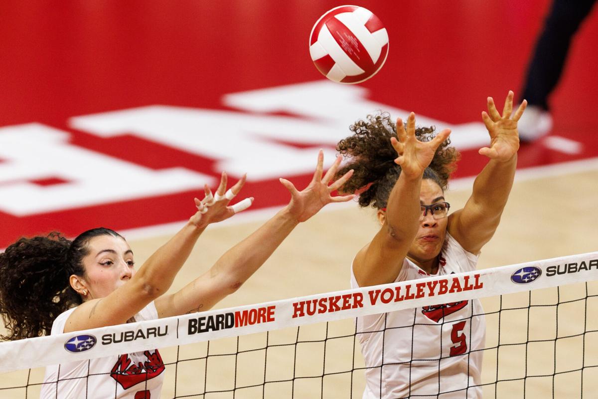 nebraska volleyball coloring pages