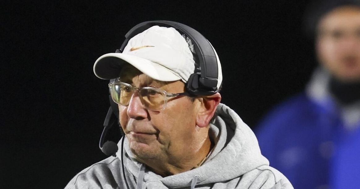 Fred Petito ends 41-year career as Millard North's football coach